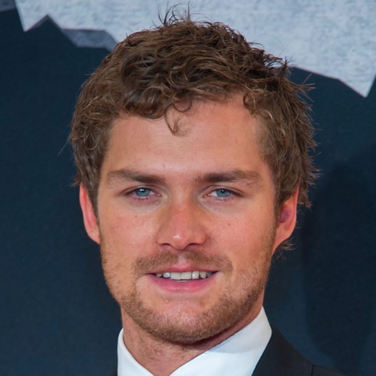 Finn Jones - Biography, Height & Life Story | Super Stars Bio