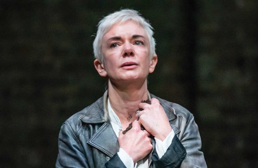 Victoria Hamilton - Biography, Height & Life Story | Super Stars Bio