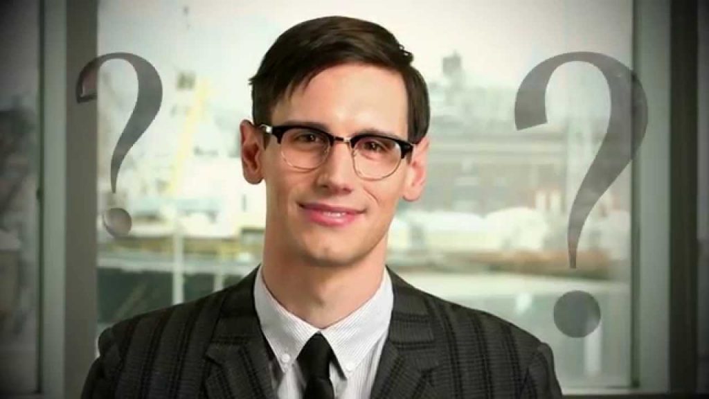 Cory Michael Smith - Biography, Height & Life Story | Super Stars Bio