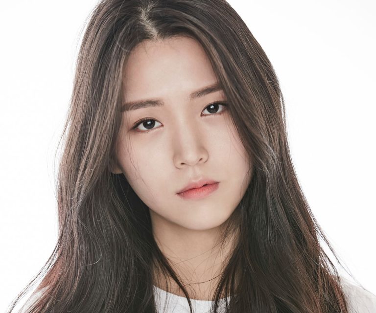 Kim Ji-Eun - Biography, Height & Life Story | Super Stars Bio