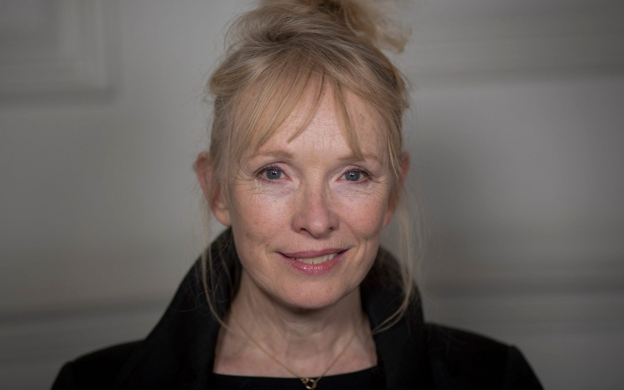 Lindsay Duncan - Biography, Height & Life Story | Super Stars Bio