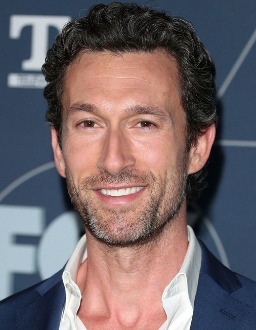 Aaron Lazar - Biography, Height & Life Story | Super Stars Bio