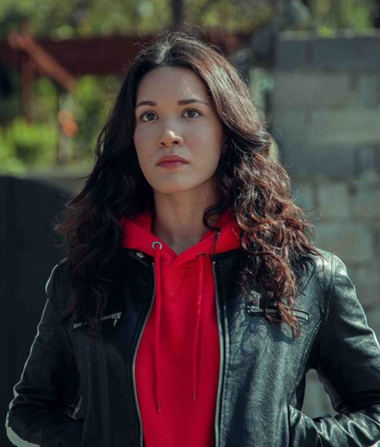 Hazal Subasi - Biography, Height & Life Story | Super Stars Bio