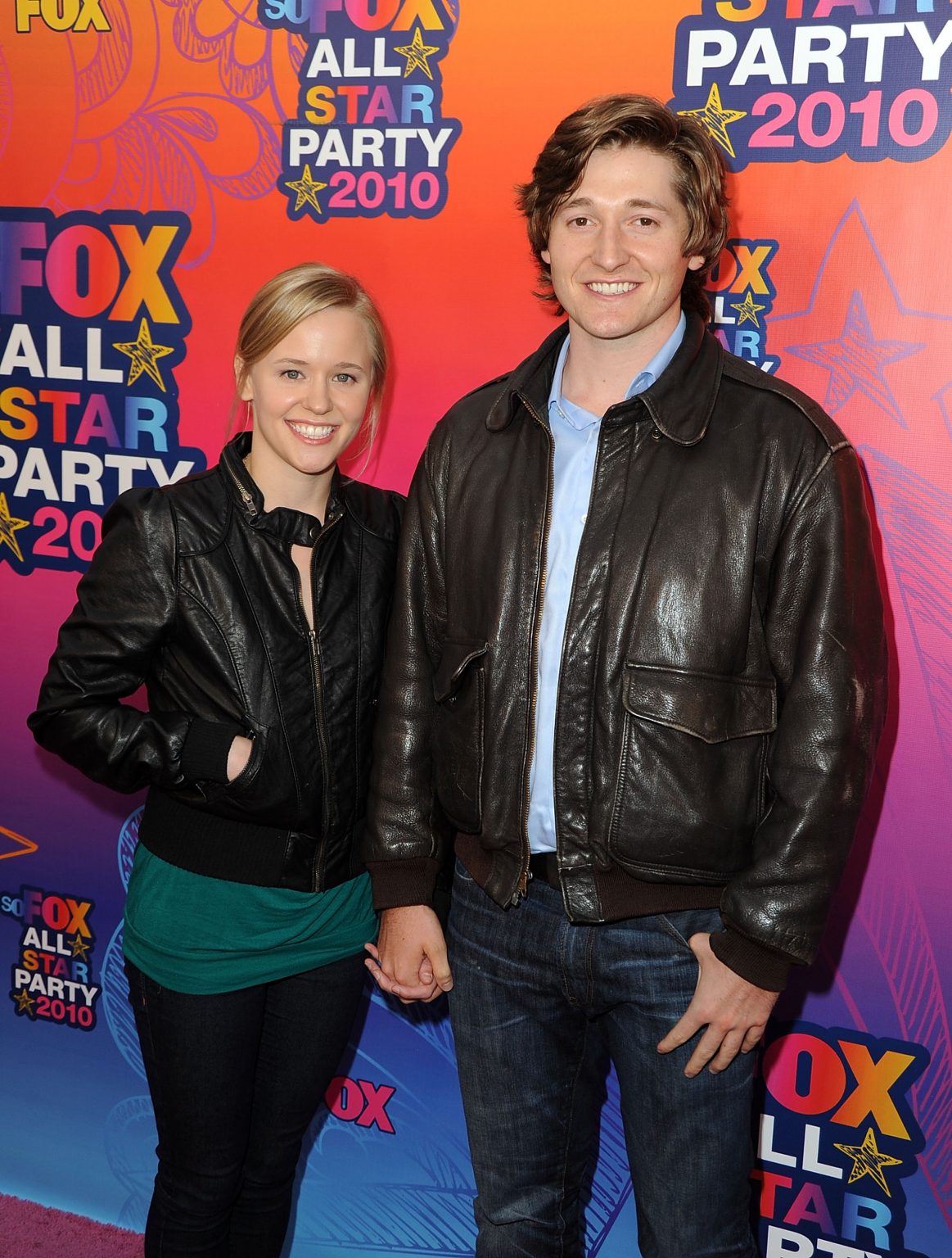 Lucas Neff - Biography, Height & Life Story | Super Stars Bio