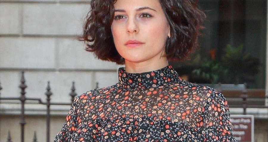 Phoebe Fox - Biography, Height & Life Story | Super Stars Bio