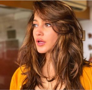 8 Things You Didn't Know About Anuja Joshi - Super Stars Bio