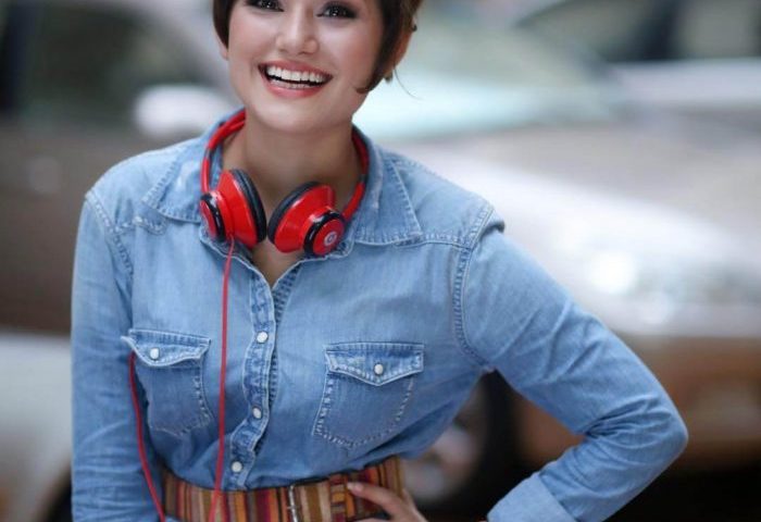 Simran Suri - Biography, Height & Life Story | Super Stars Bio