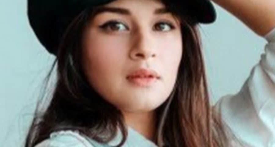 8 Things You Didn't Know About Avneet Kaur - Super Stars Bio