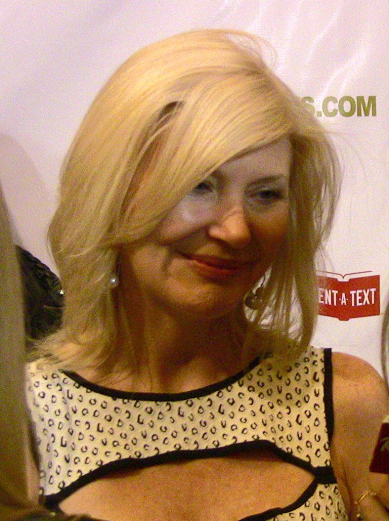 Beth Broderick - Biography, Height & Life Story | Super Stars Bio