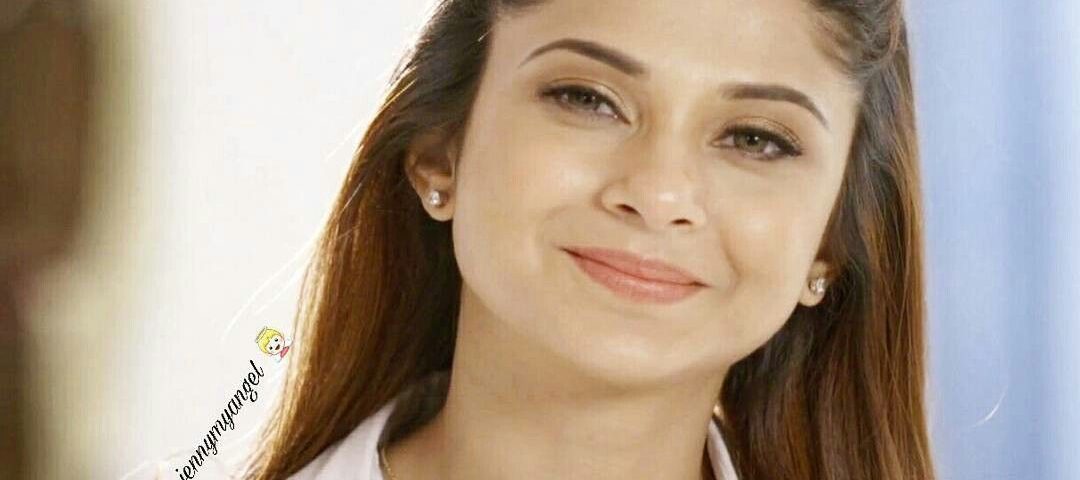 8 Things You Didn't Know About Jennifer Winget - Super Stars Bio