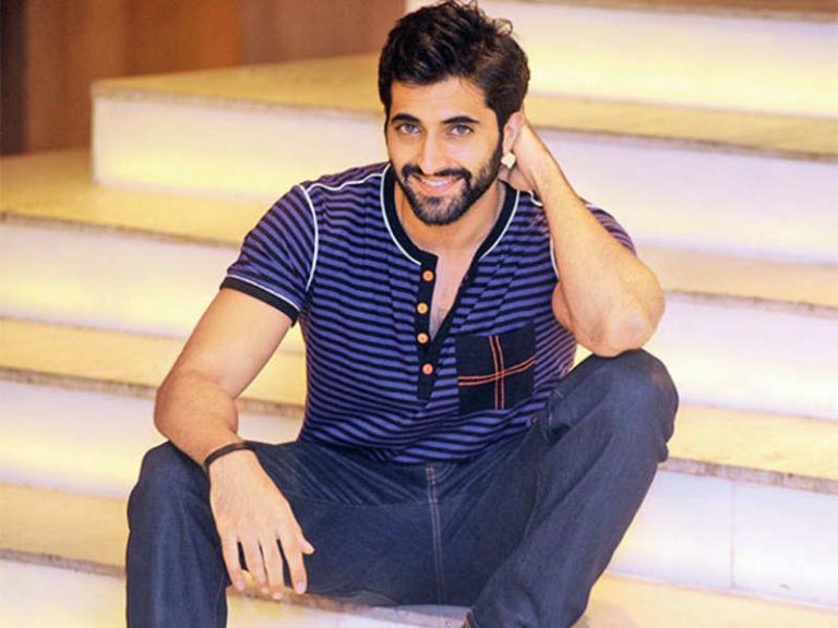 8 Things You Didn't Know About Akshay Oberoi - Super Stars Bio
