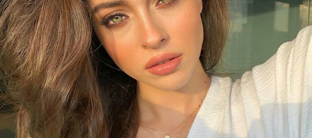 Cemre Baysel - Biography, Height & Life Story | Super Stars Bio