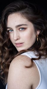 Danielle Galligan - Biography, Height & Life Story | Super Stars Bio