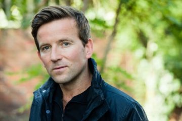 Dean Lennox Kelly - Biography, Height & Life Story | Super Stars Bio