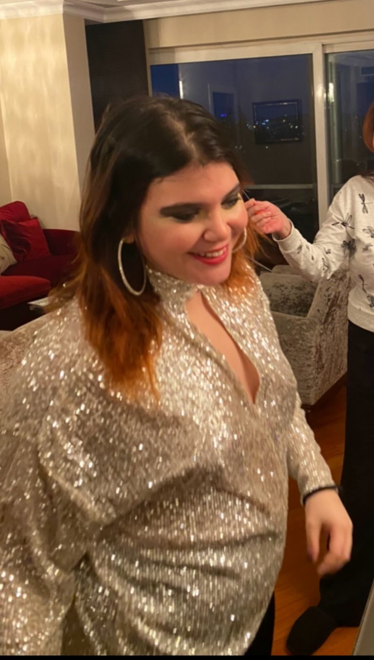 Feyza Civelek - Biography, Height & Life Story | Super Stars Bio