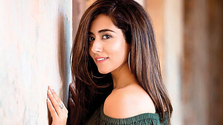 8 Things You Didn't Know About Jonita Gandhi - Super Stars Bio