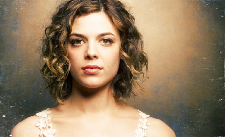 Kate Cobb - Biography, Height & Life Story | Super Stars Bio