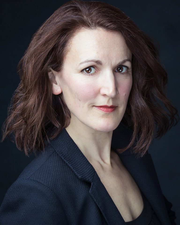 Kate Russell-Smith - Biography, Height & Life Story | Super Stars Bio