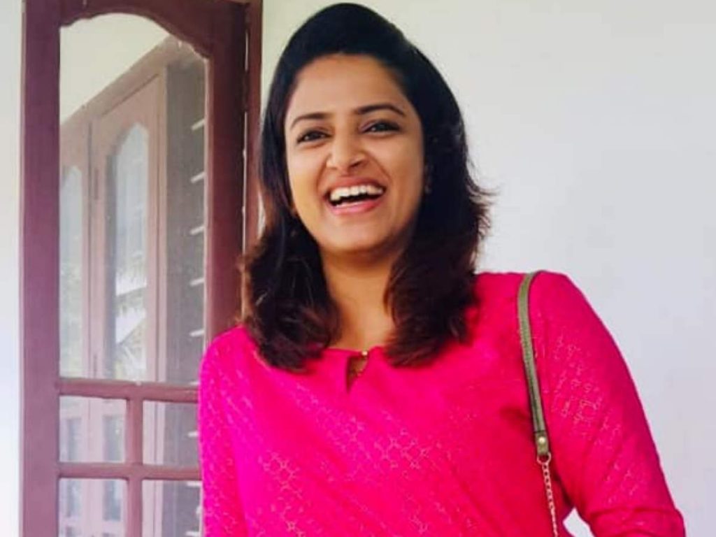 8 Things You Didn't Know About Lintu Rony - Super Stars Bio