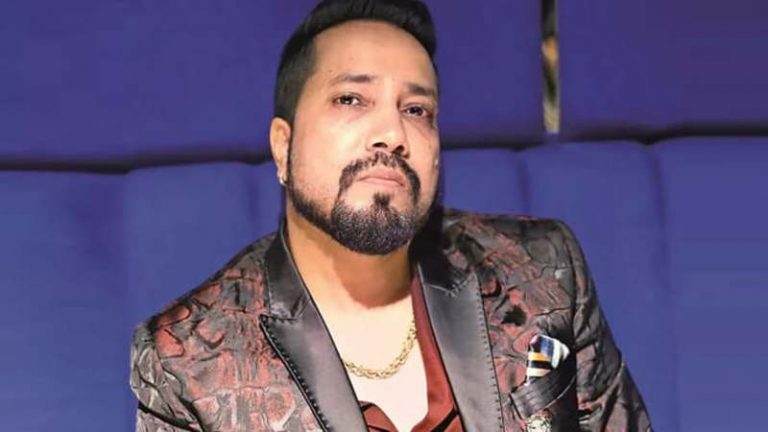 8 Things You Didn't Know About Mika Singh - Super Stars Bio