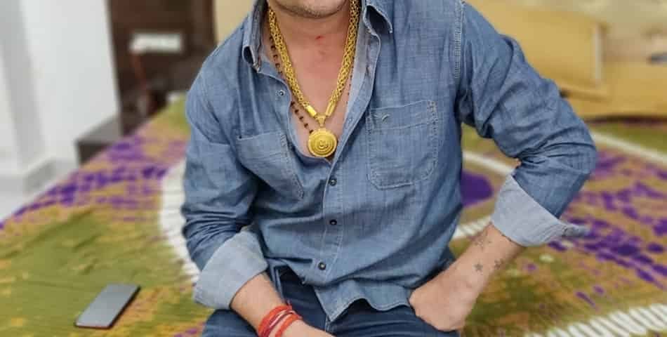 8 Things You Didn't Know About Vikas Pathak - Super Stars Bio