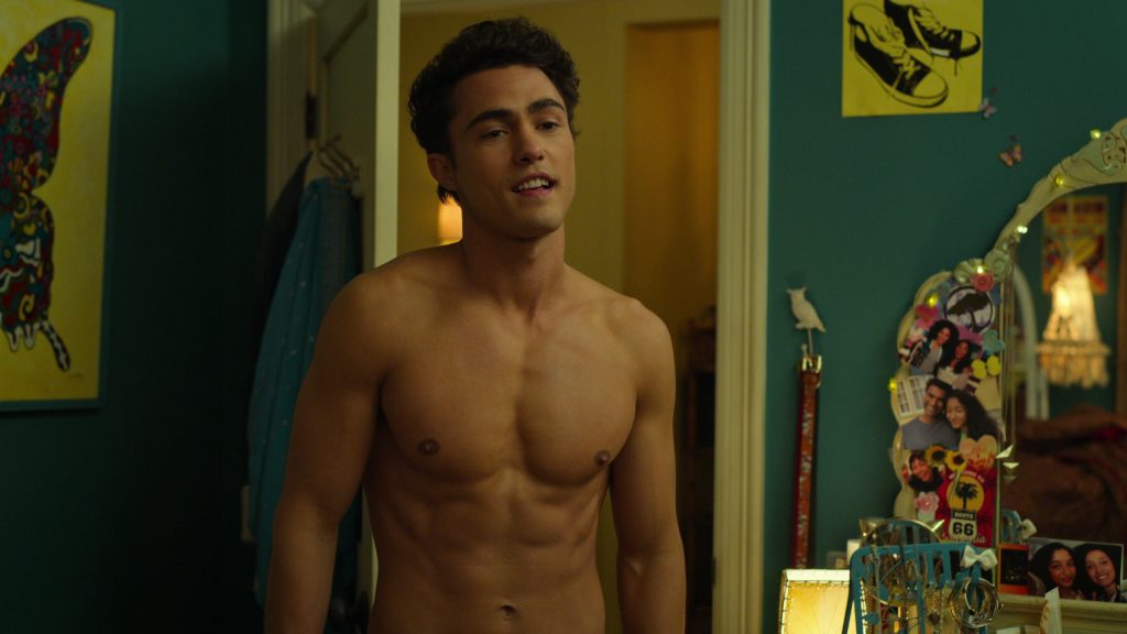 Darren Barnet - Biography, Height & Life Story | Super Stars Bio