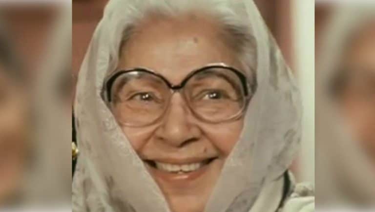 8 Things You Didn't Know About Achala Sachdev - Super Stars Bio