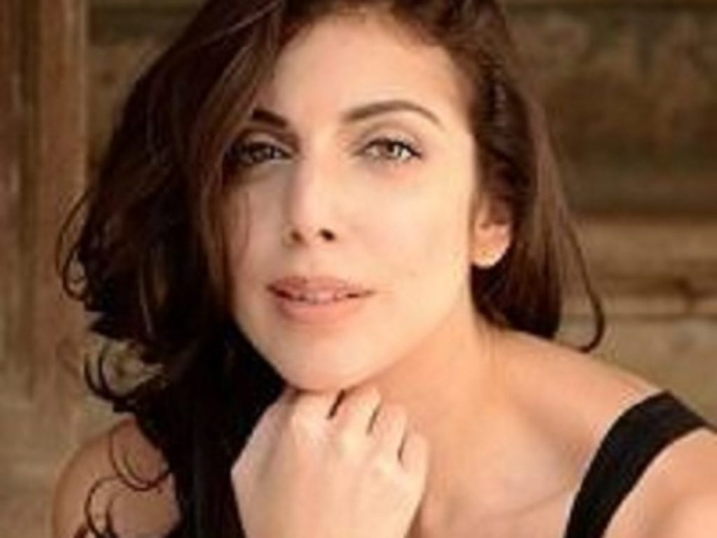 Anisa Butt - Biography, Height & Life Story | Super Stars Bio