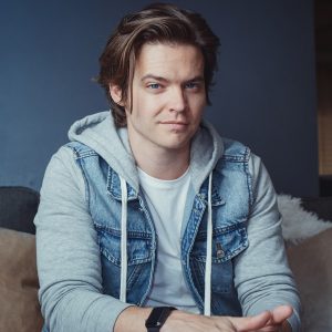 Andrew Russell - Biography, Height & Life Story | Super Stars Bio