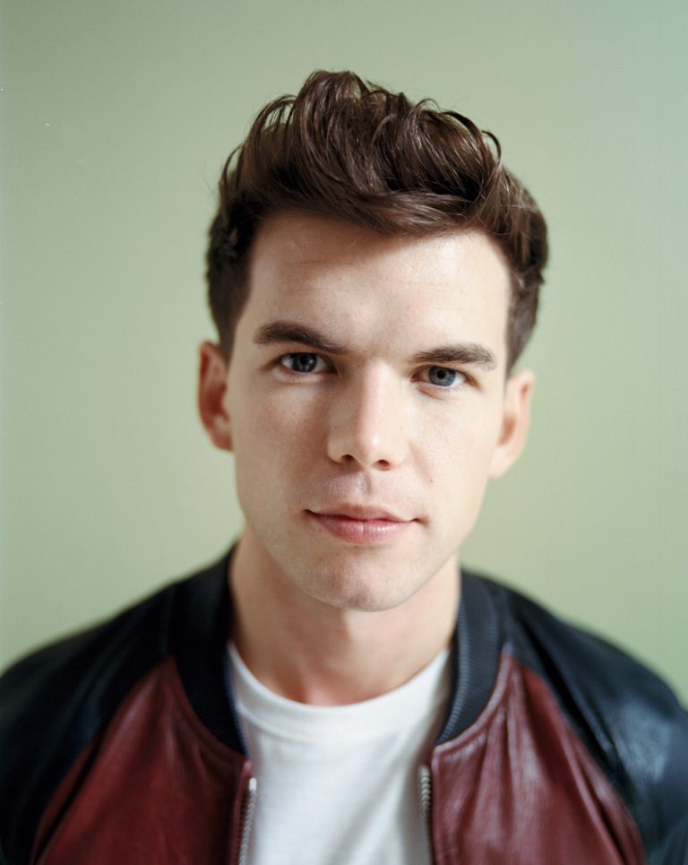 Luke Newton - Biography, Height & Life Story | Super Stars Bio