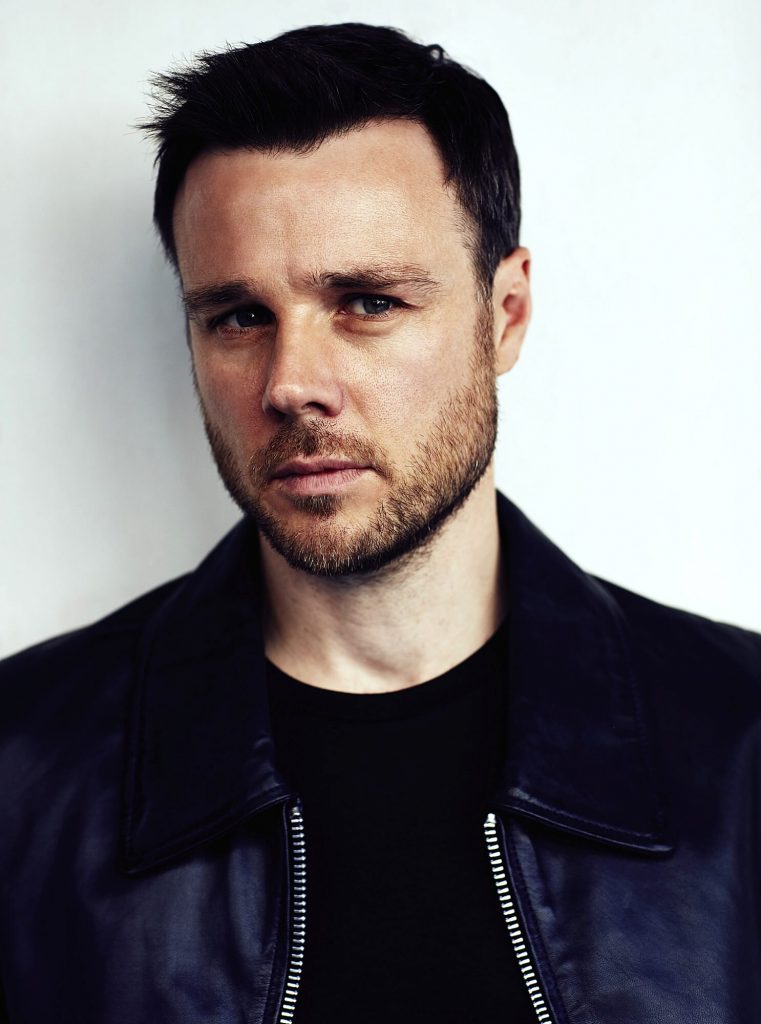 Rupert Evans - Biography, Height & Life Story | Super Stars Bio