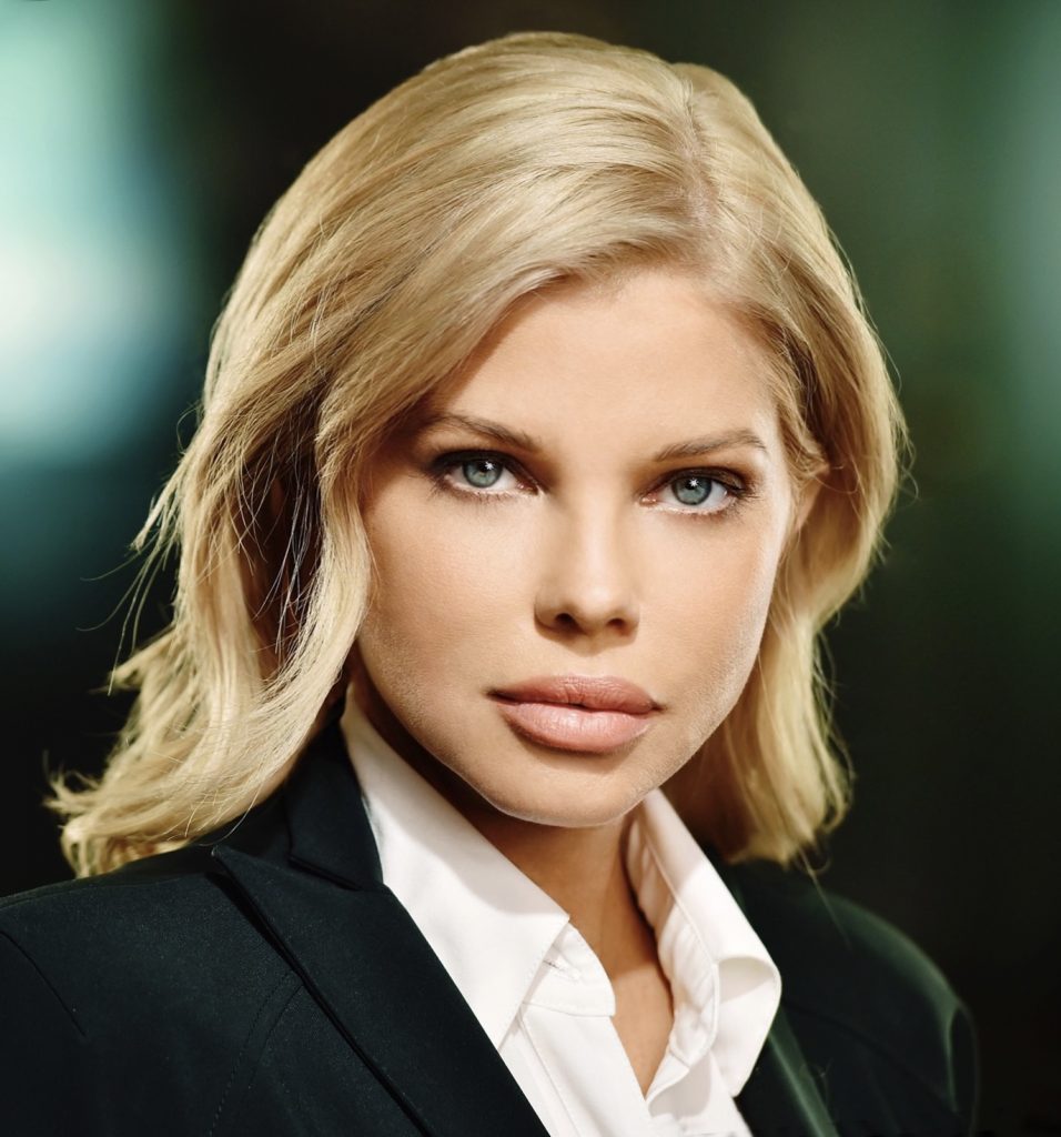 Donna D'Errico - Biography, Height & Life Story | Super Stars Bio