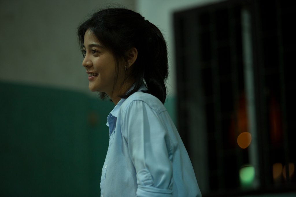 Apinya Sakuljaroensuk - Biography, Height & Life Story | Super Stars Bio
