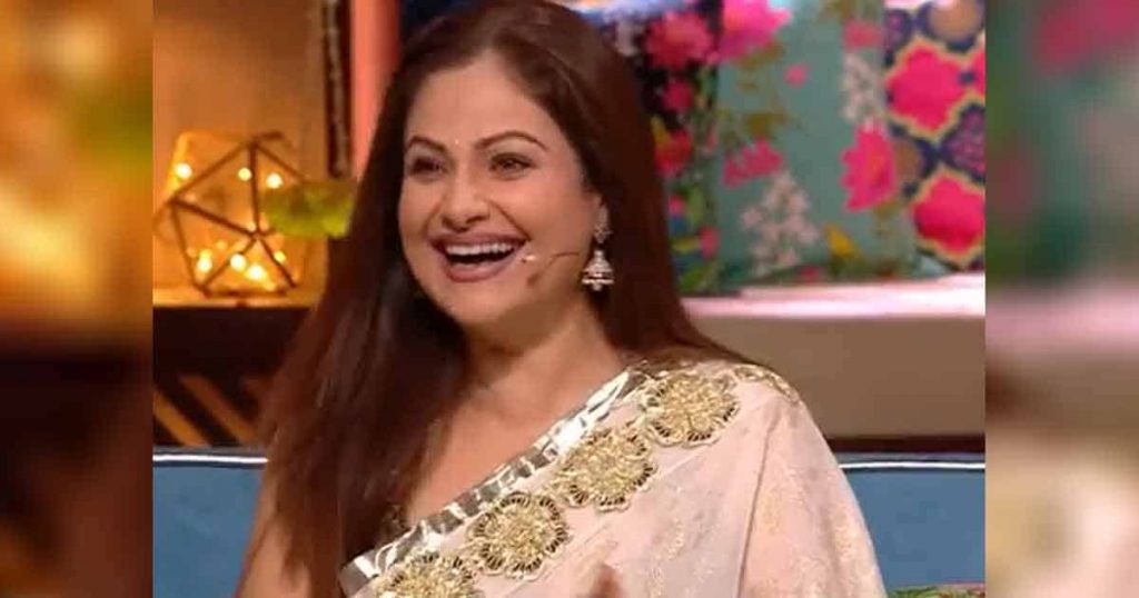 Ayesha Jhulka - Biography, Height & Life Story | Super Stars Bio
