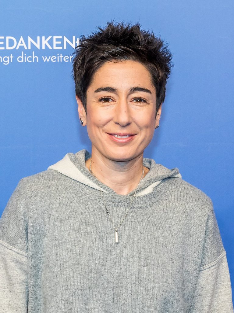 Dunja Hayali - Biography, Height & Life Story | Super Stars Bio