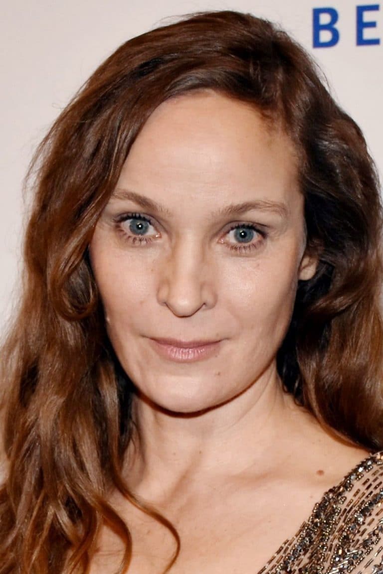 Jeanette Hain - Biography, Height & Life Story | Super Stars Bio