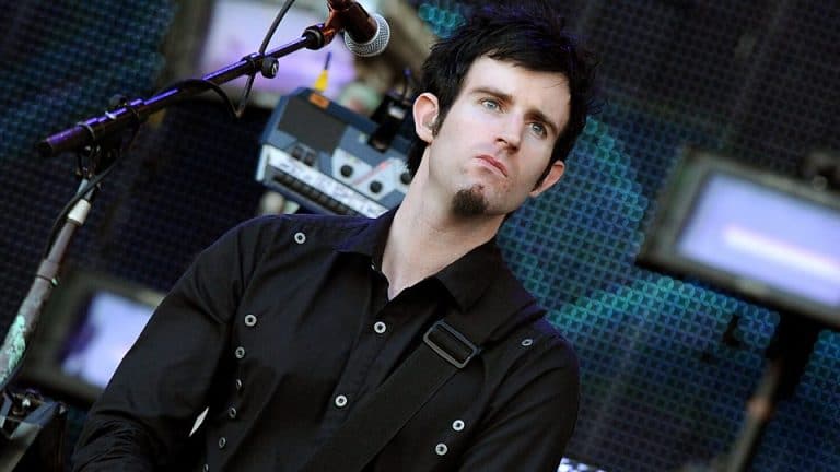 Rob Swire - Biography, Height & Life Story | Super Stars Bio