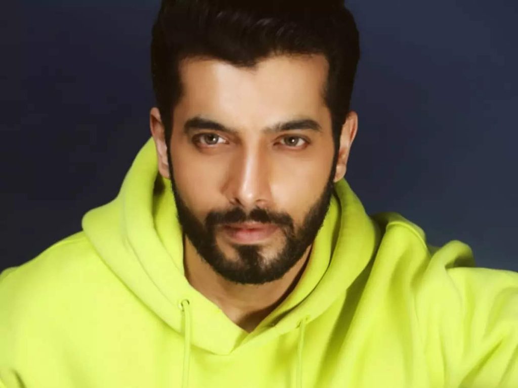 8 Things You didn't Know About Sharad Malhotra - Super Stars Bio