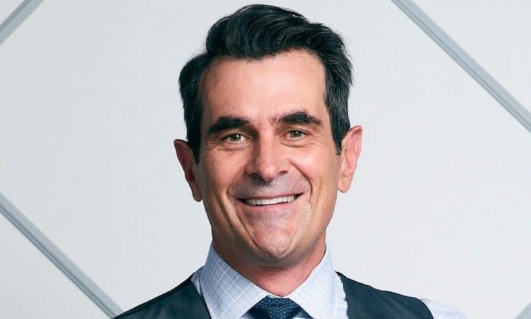 Ty Burrell - Biography, Height & Life Story | Super Stars Bio