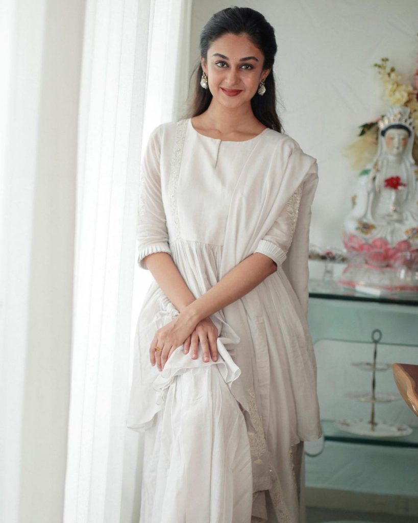 Aishwarya Arjun - Biography, Height & Life Story | Super Stars Bio