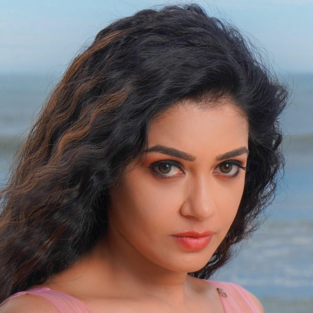 Chaya Singh - Biography, Height & Life Story | Super Stars Bio