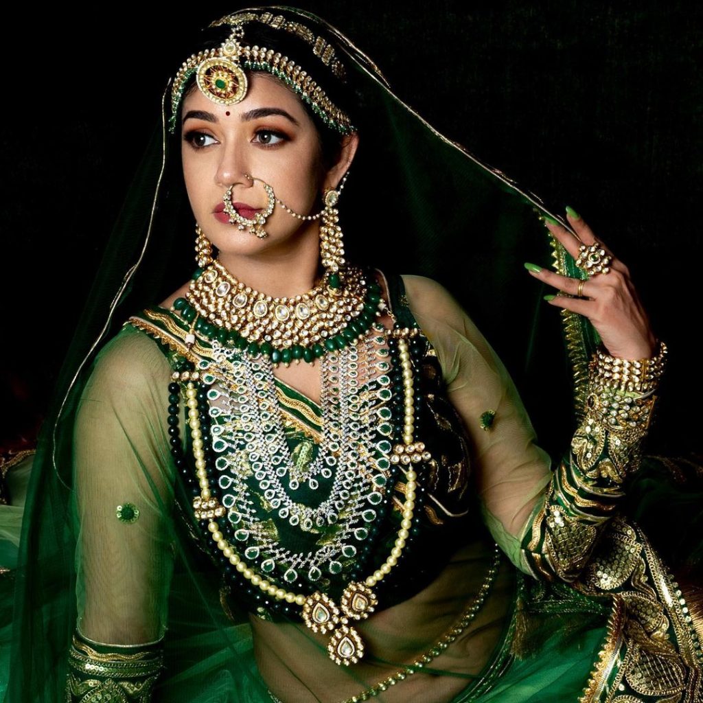 Chaya Singh - Biography, Height & Life Story | Super Stars Bio