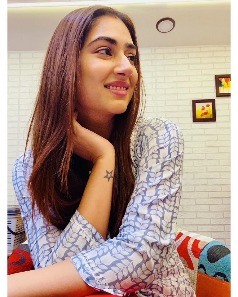 Disha Parmar - Biography, Height & Life Story | Super Stars Bio