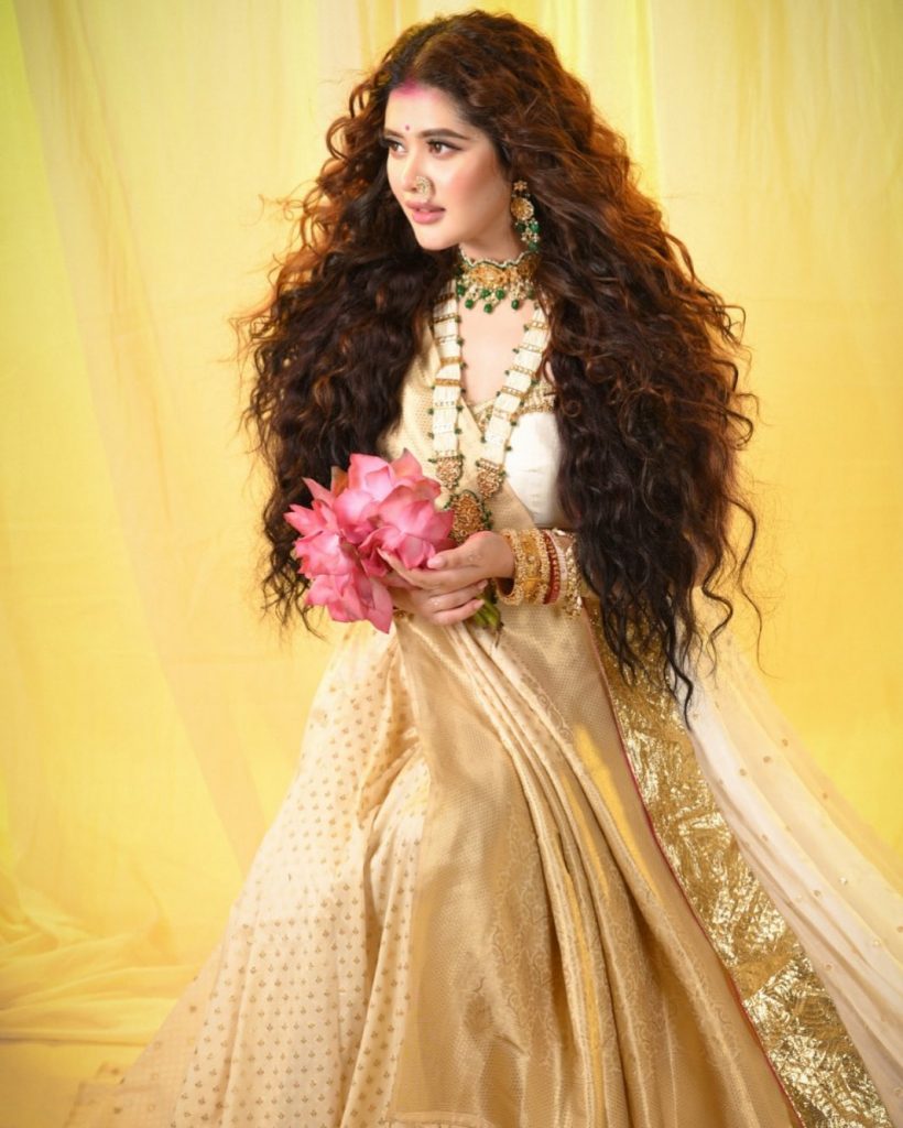 Ena Saha - Biography, Height & Life Story | Super Stars Bio