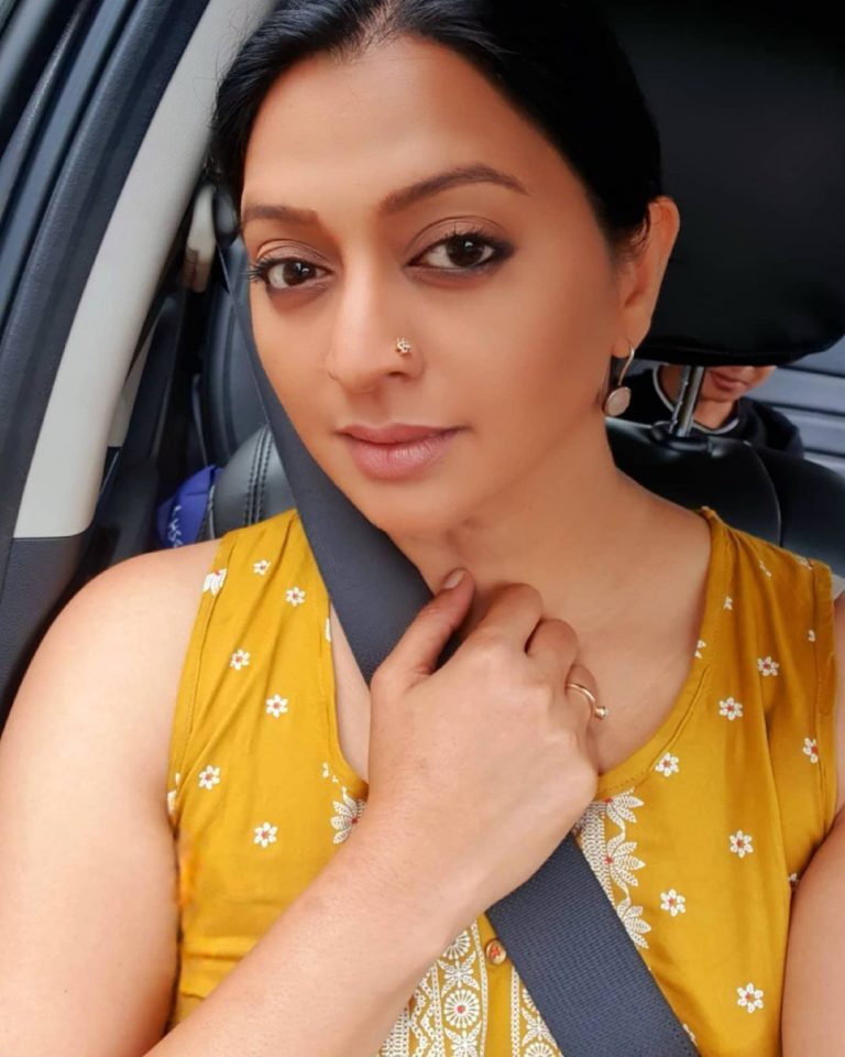 Gayatri Jayaraman - Biography, Height & Life Story | Super Stars Bio