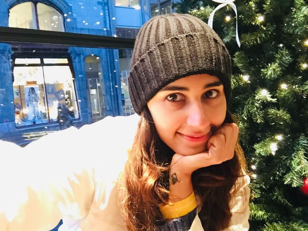 Hasleen Kaur - Biography, Height & Life Story | Super Stars Bio