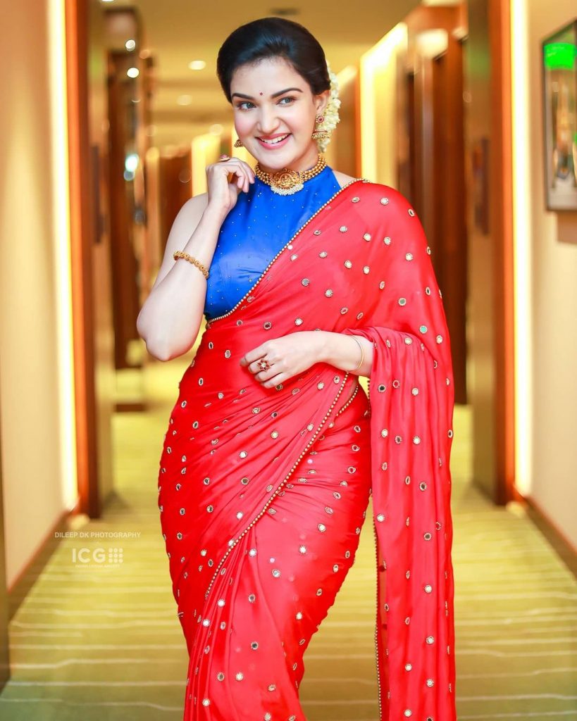 Honey Rose - Biography, Height & Life Story | Super Stars Bio