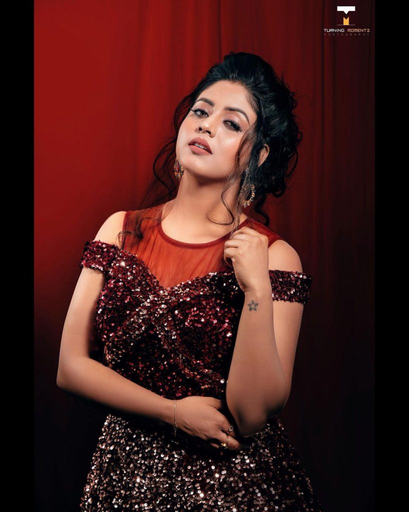 Iniya - Biography, Height & Life Story | Super Stars Bio