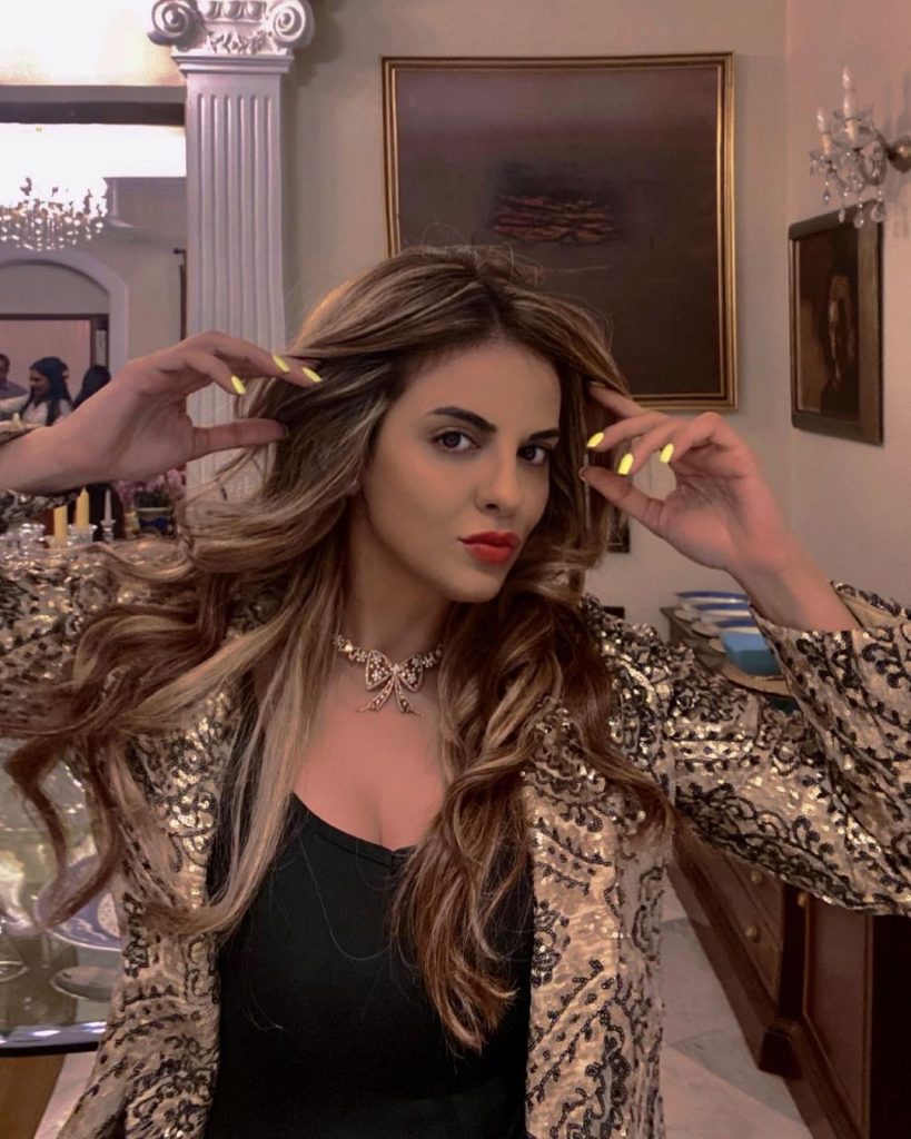 Jennifer Kotwal - Biography, Height & Life Story | Super Stars Bio