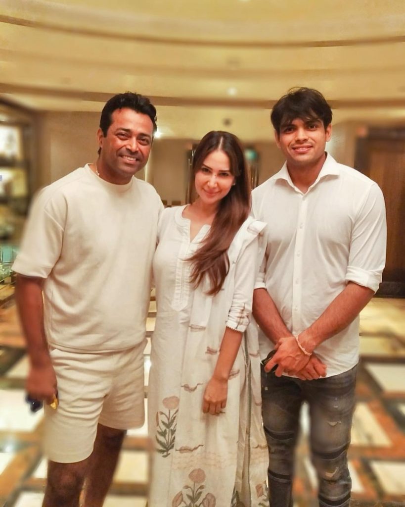 Kim Sharma - Biography, Height & Life Story | Super Stars Bio